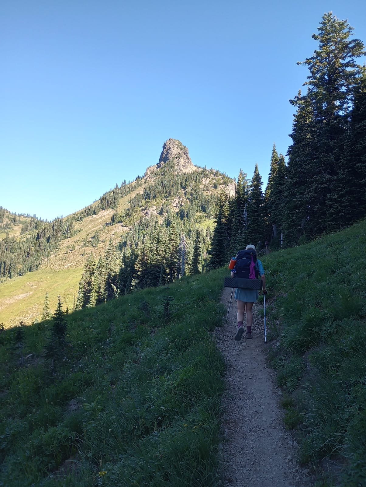 Female Section Hiker Tips – outdooradventuregirls.com